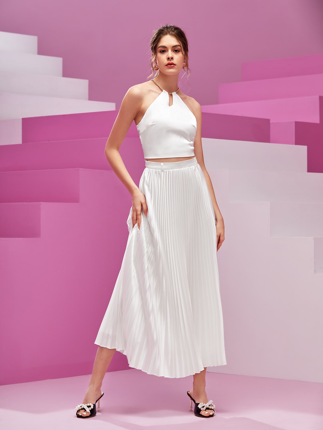 Manon Gautier Crop Chain Halter Top | SHEIN USA