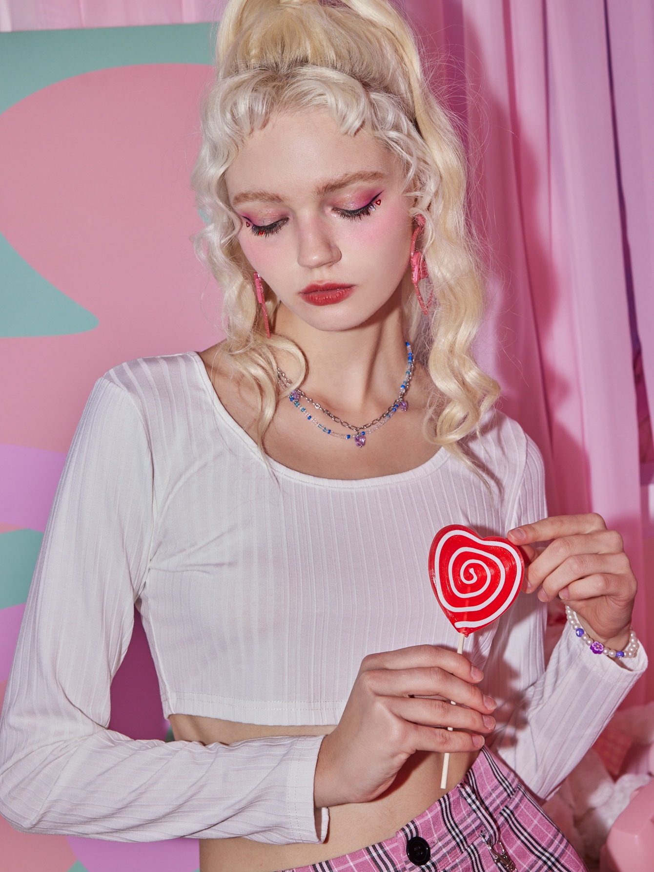 ROMWE Sweetness Camiseta corta de cuello scoop