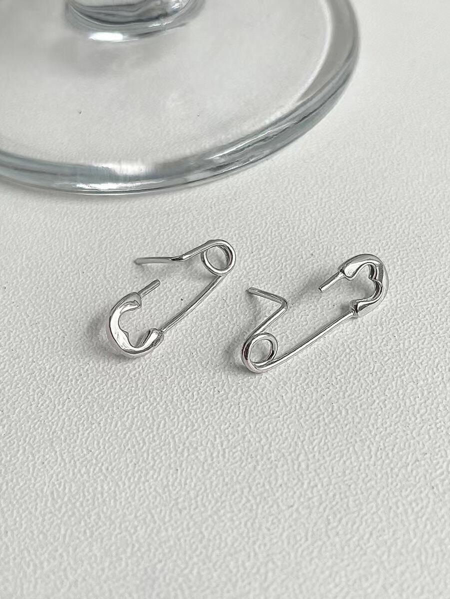Safety Pin Design Stud Earrings | SHEIN USA