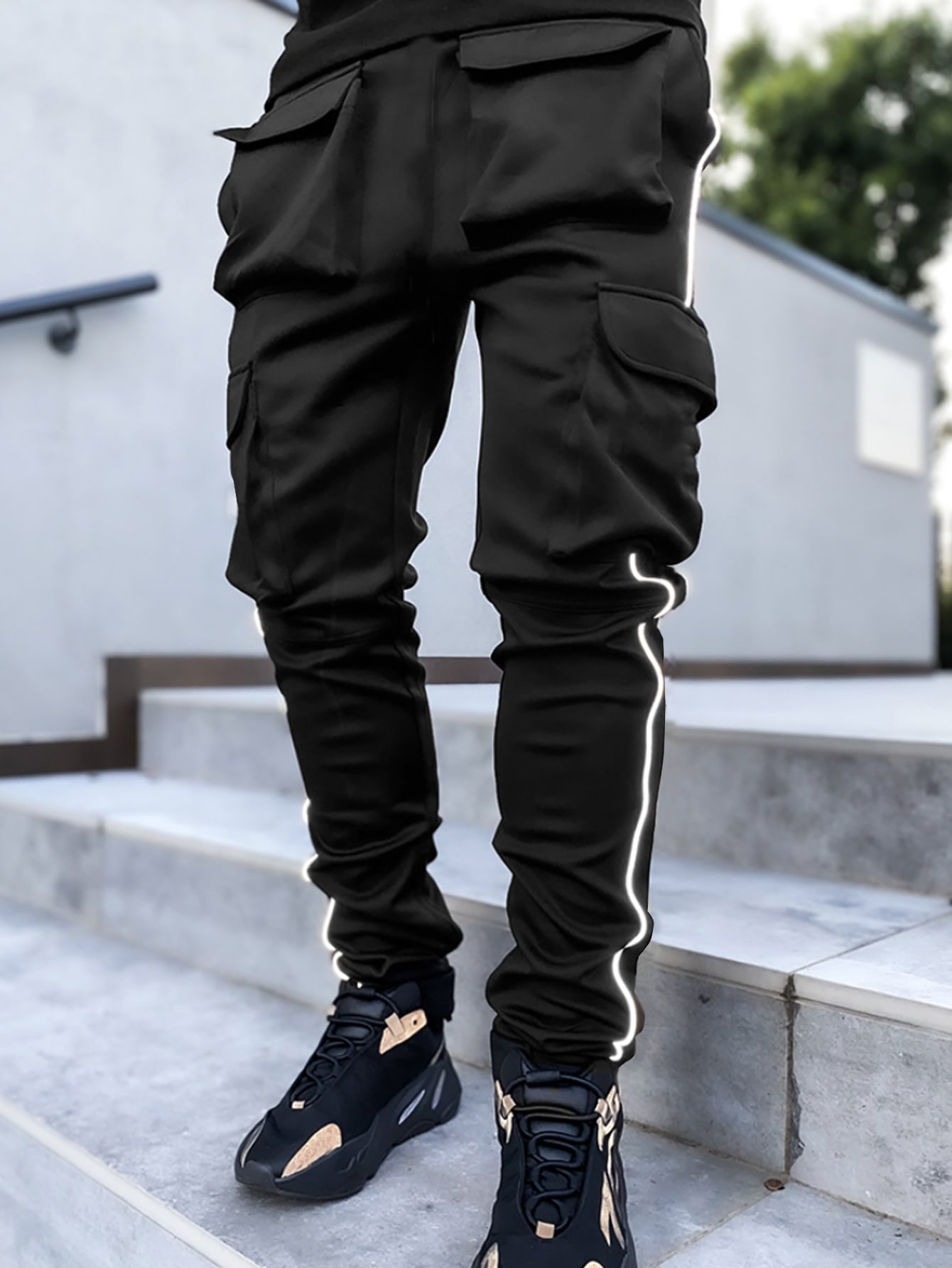 Manfinity LEGND Men Reflective Tape Side Flap Pocket Joggers | SHEIN UK