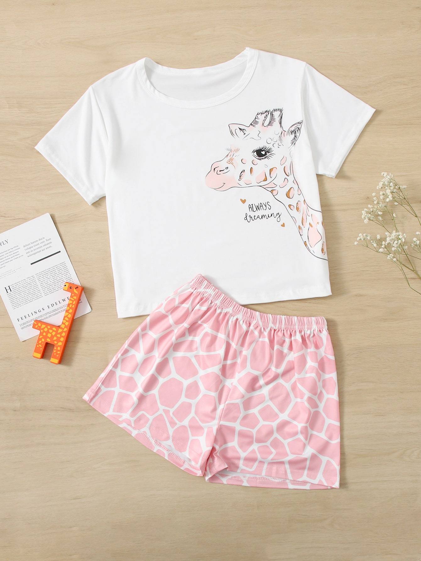 Girls' Long Neck Deer Printed Pajamas Set, Including Top And Pants ...