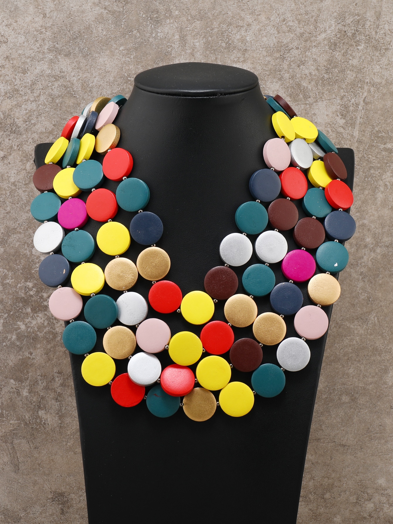 EMERY ROSE Color Block Round Decor Necklace