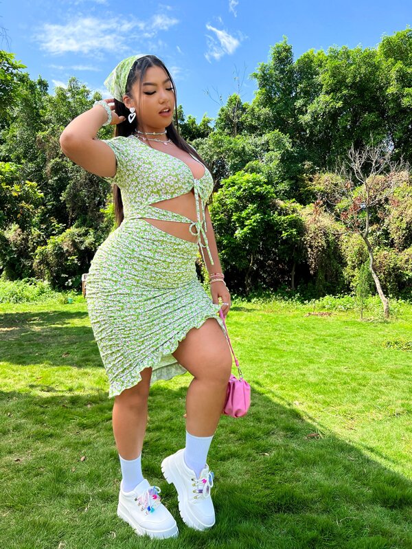 SHEIN WYWH Plus Ditsy Floral Knot Front Cut Out Tulip Hem Bodycon Dress ...