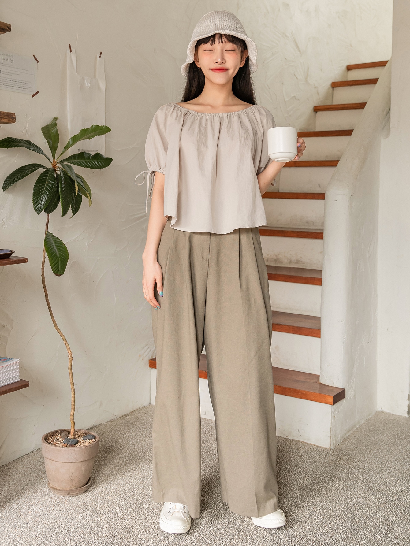 DAZY Blusa de puño con nudo de cuello barco | Moda de Mujer | SHEIN México