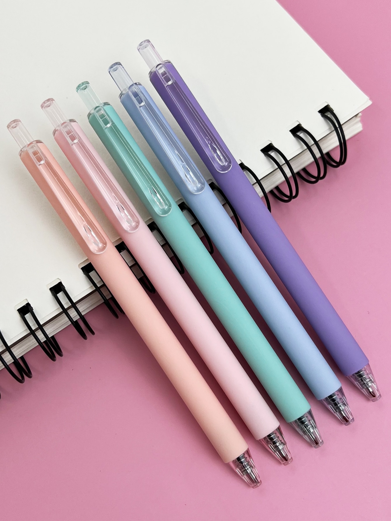 5pcs Solid Random Ballpoint Pen