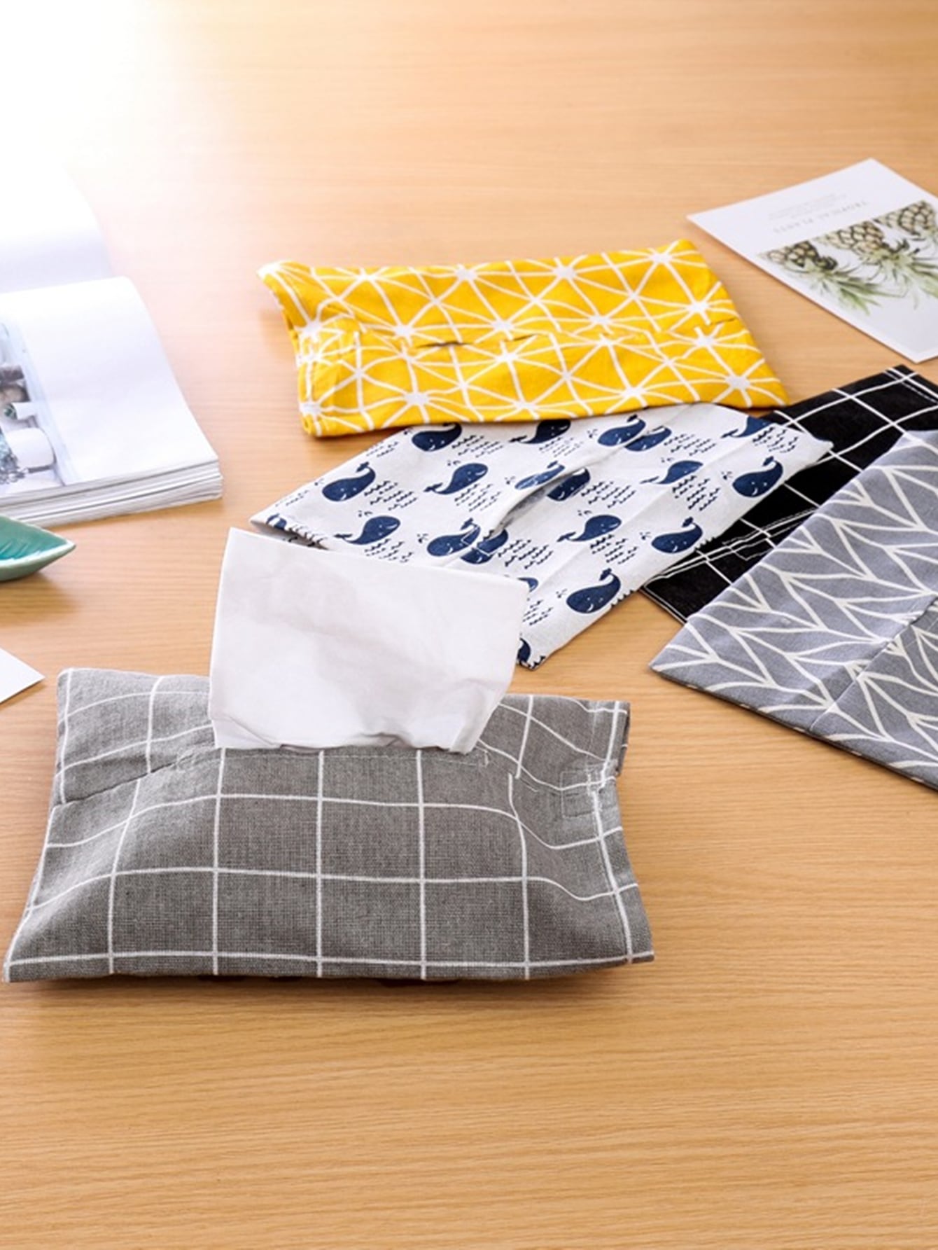 1pc Random Tissue Storage Bag