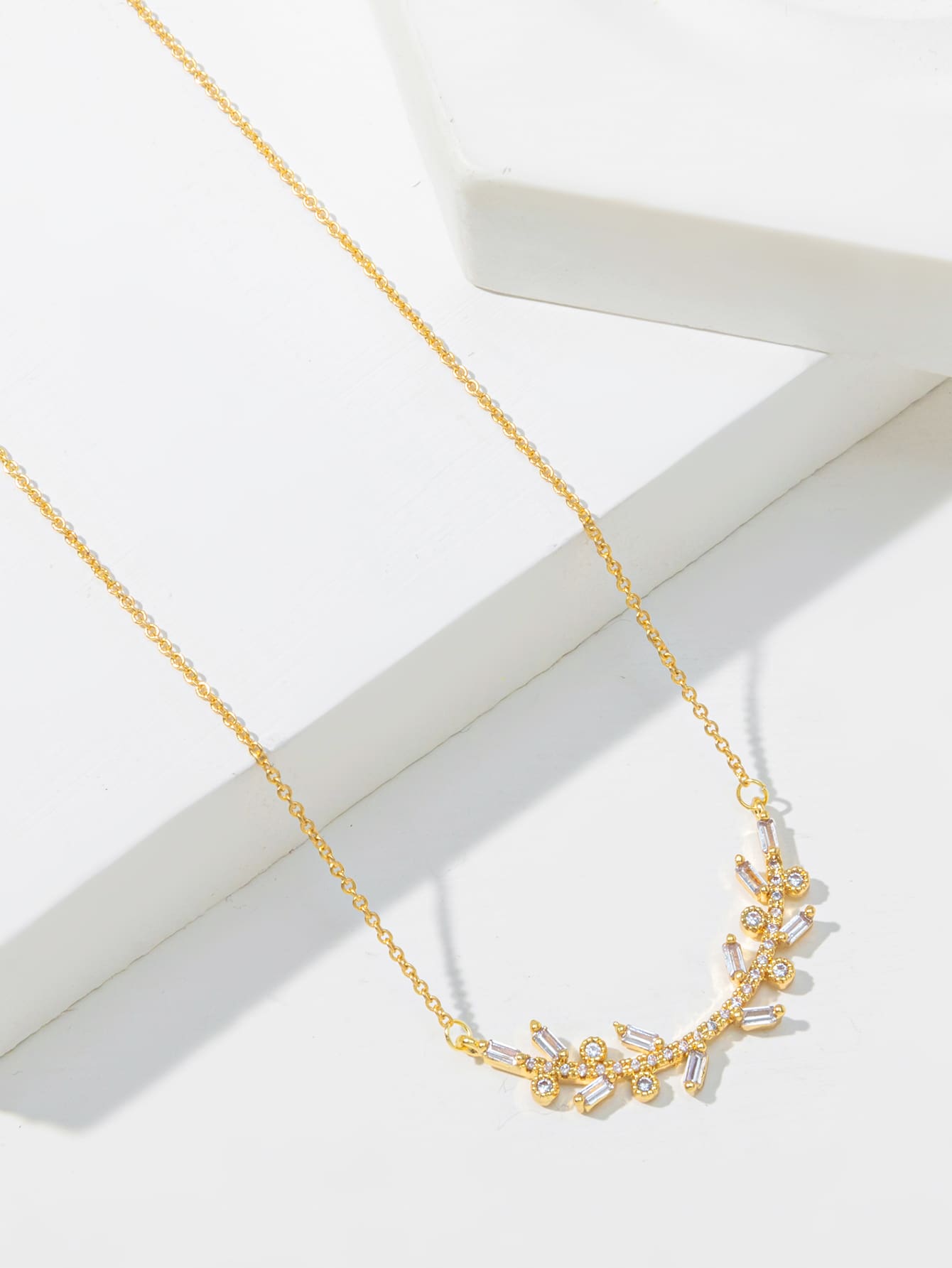 1 Pc 18K Gold Plated Shaped Zirconia Necklace | Elegant Bezel Pendant ...