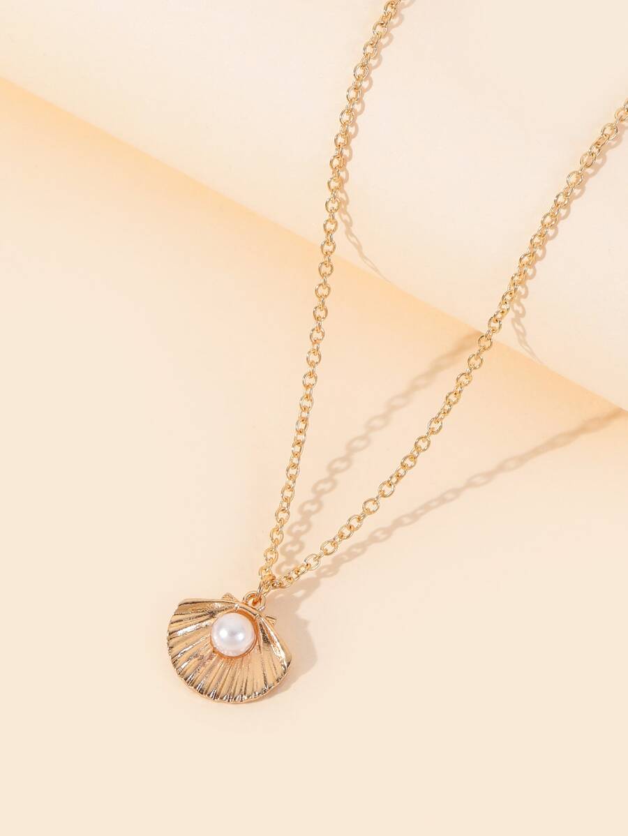 Faux Pearl Decor Shell Pendant Necklace | SHEIN USA