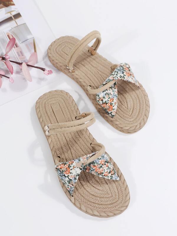 Women Ditsy Floral Graphic Twist Decor Slide Sandals, Vacation Summer ...