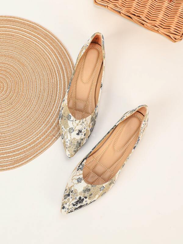 Floral Embroidered Point Toe Ballet Flats | SHEIN USA