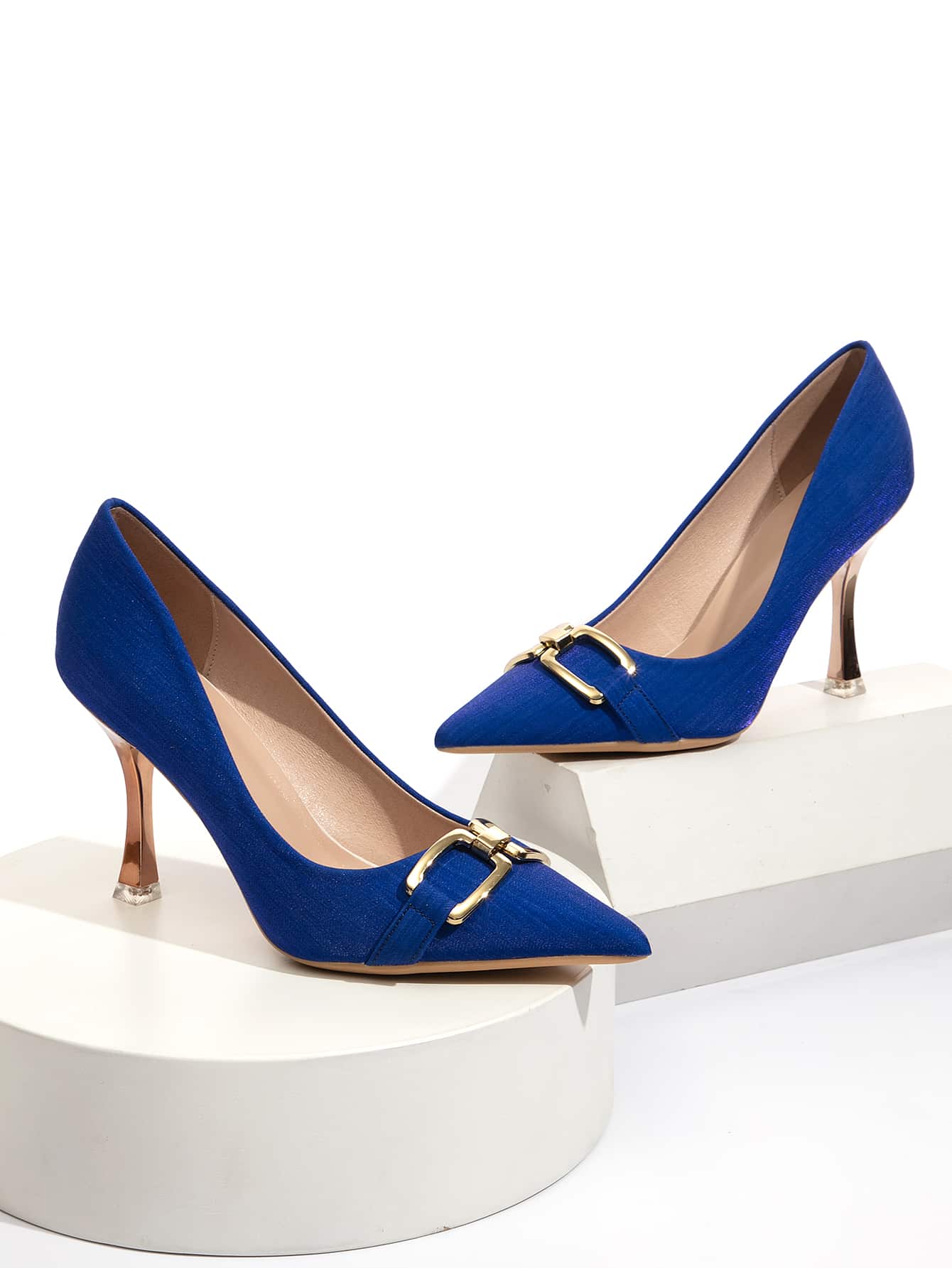 Metal Decor Pyramid Heeled Court Pumps | SHEIN USA