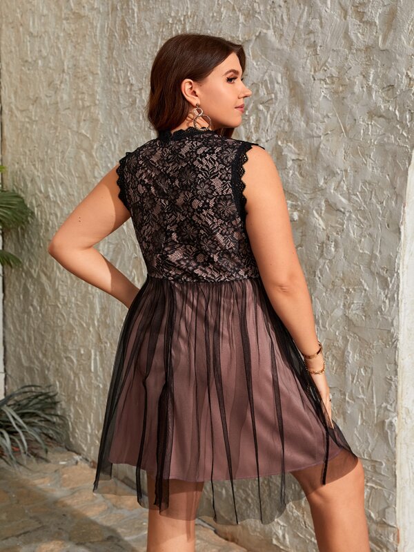 SHEIN Privé Plus Contrast Lace Mesh Hem Dress | SHEIN USA