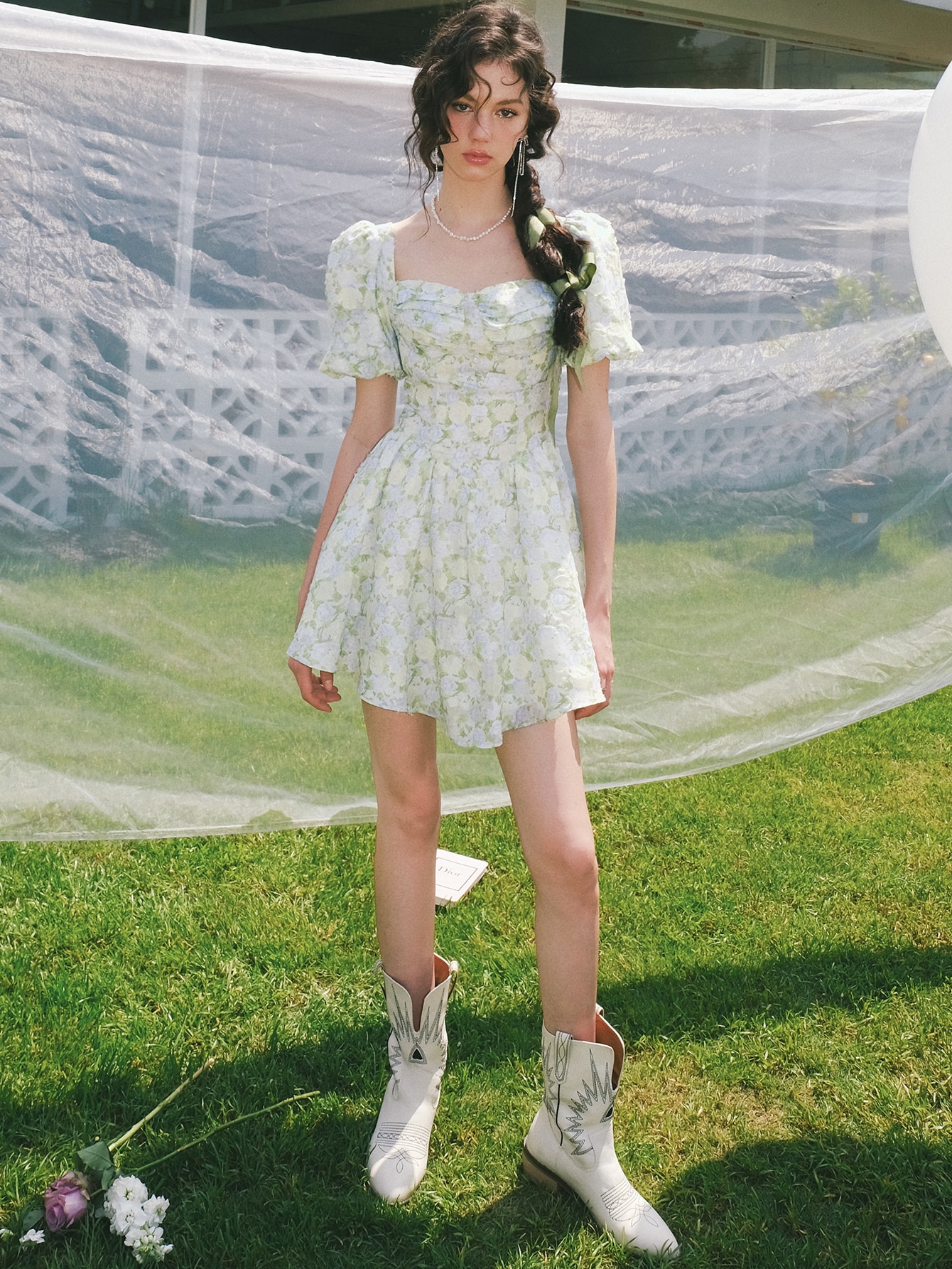 Vestido Con Estampado Floral De Manga Farol Escote Corazón Pecho Con