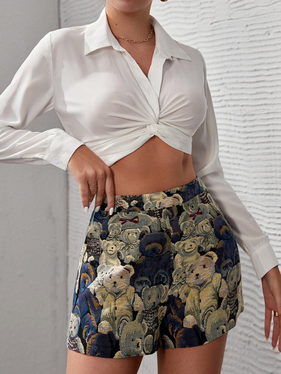 SHEIN Privé Bear Print Zipper Back Shorts | SHEIN UK