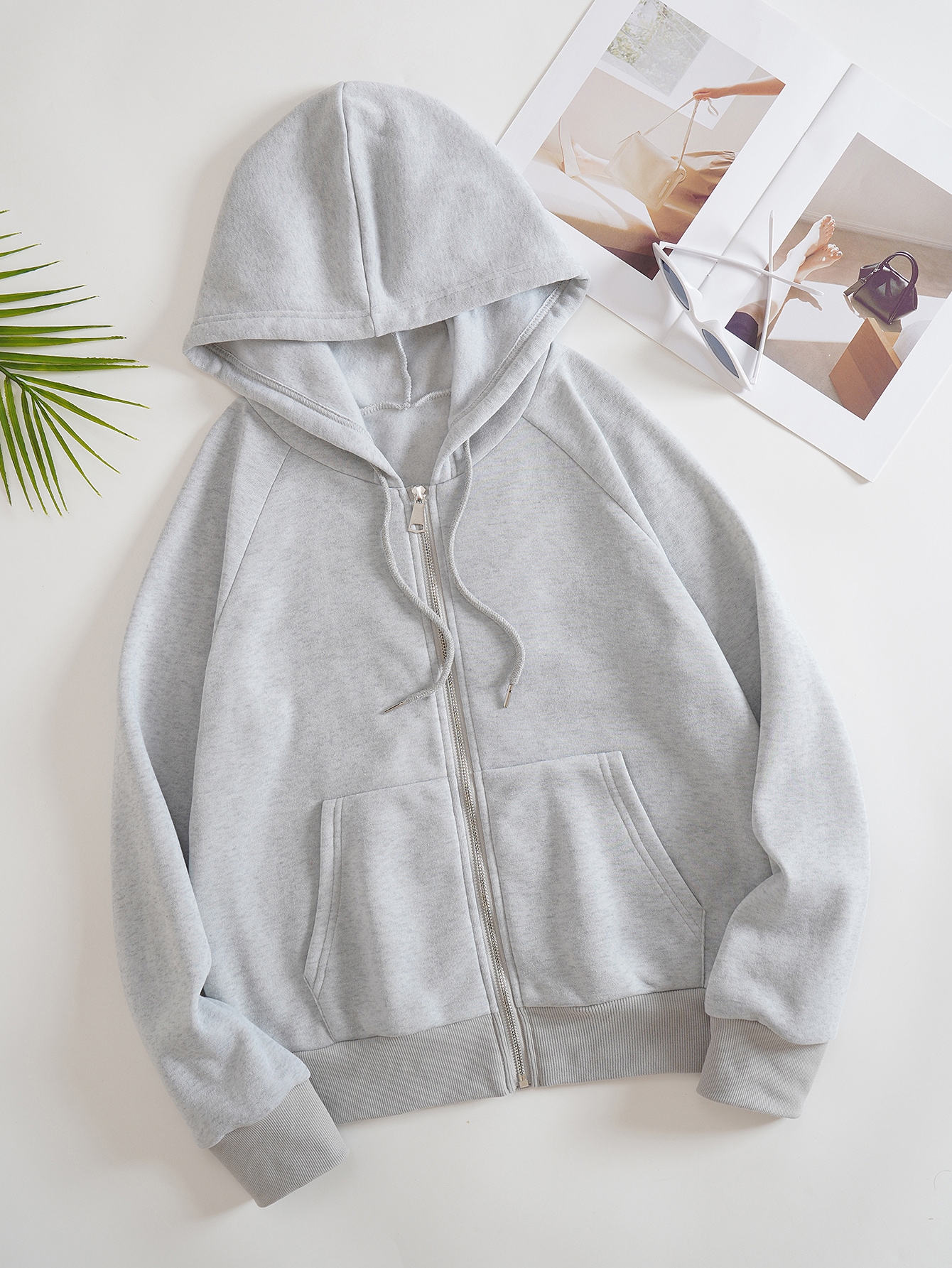 Slogan Graphic Zip Up Thermal Lined Raglan Sleeve Drawstring Hoodie