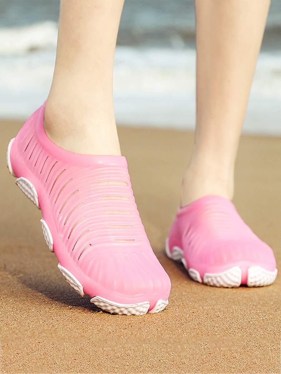 Cut Out Vented Clogs | SHEIN USA