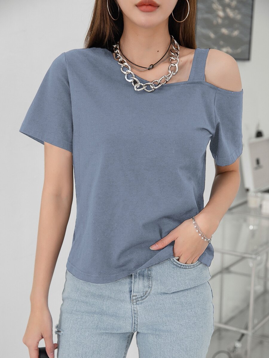 DAZY Solid Asymmetrical Neck Tee | SHEIN USA