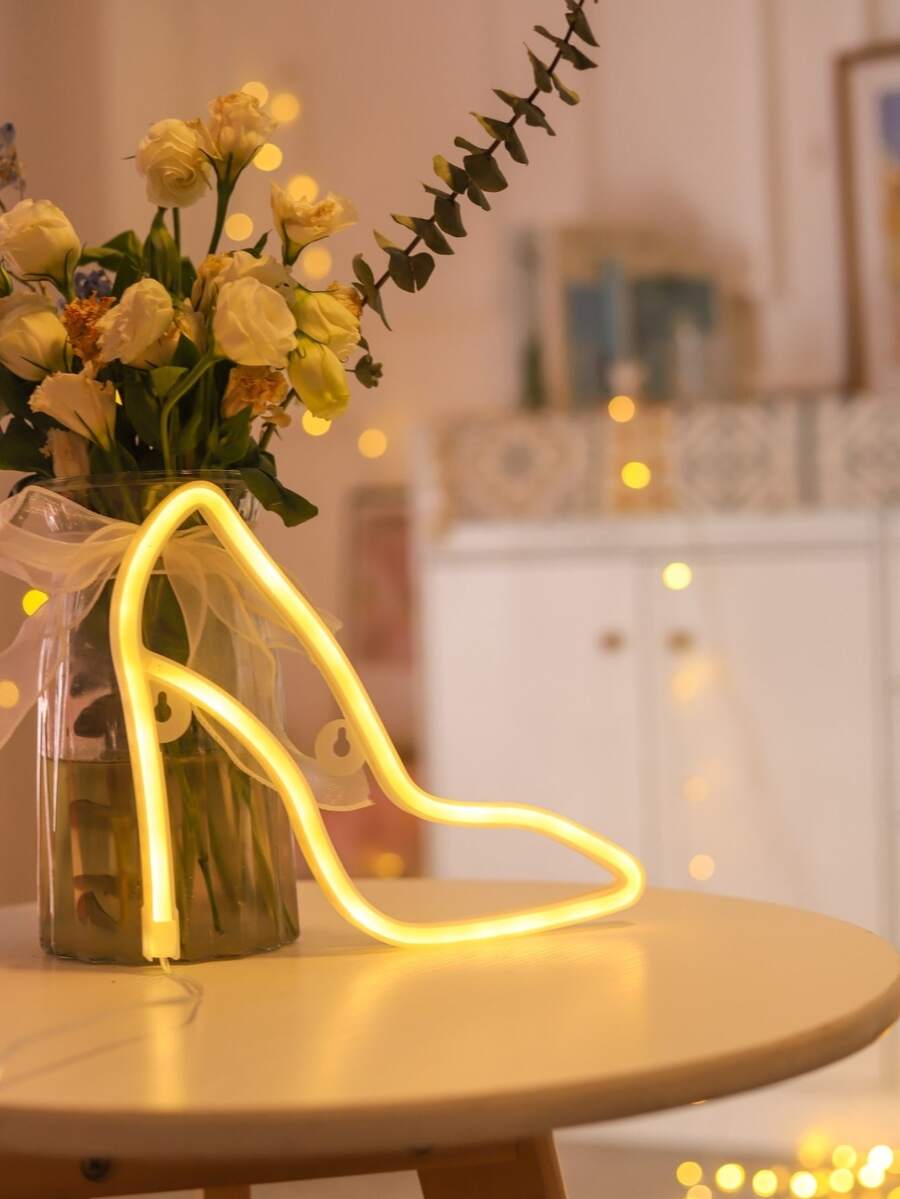 1pc High Heel Shaped Neon Light | SHEIN