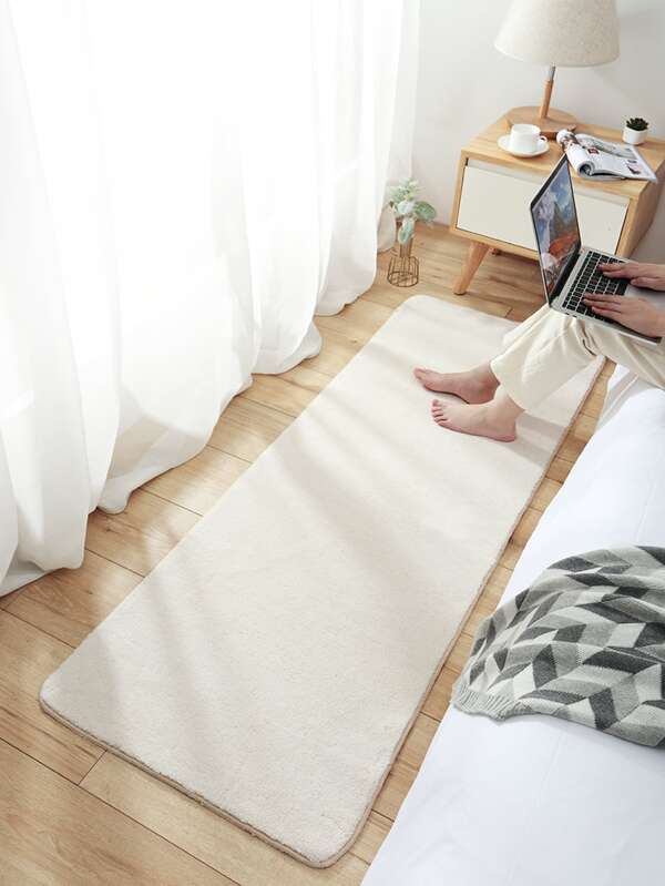 Solid Fluffy Rug | SHEIN USA