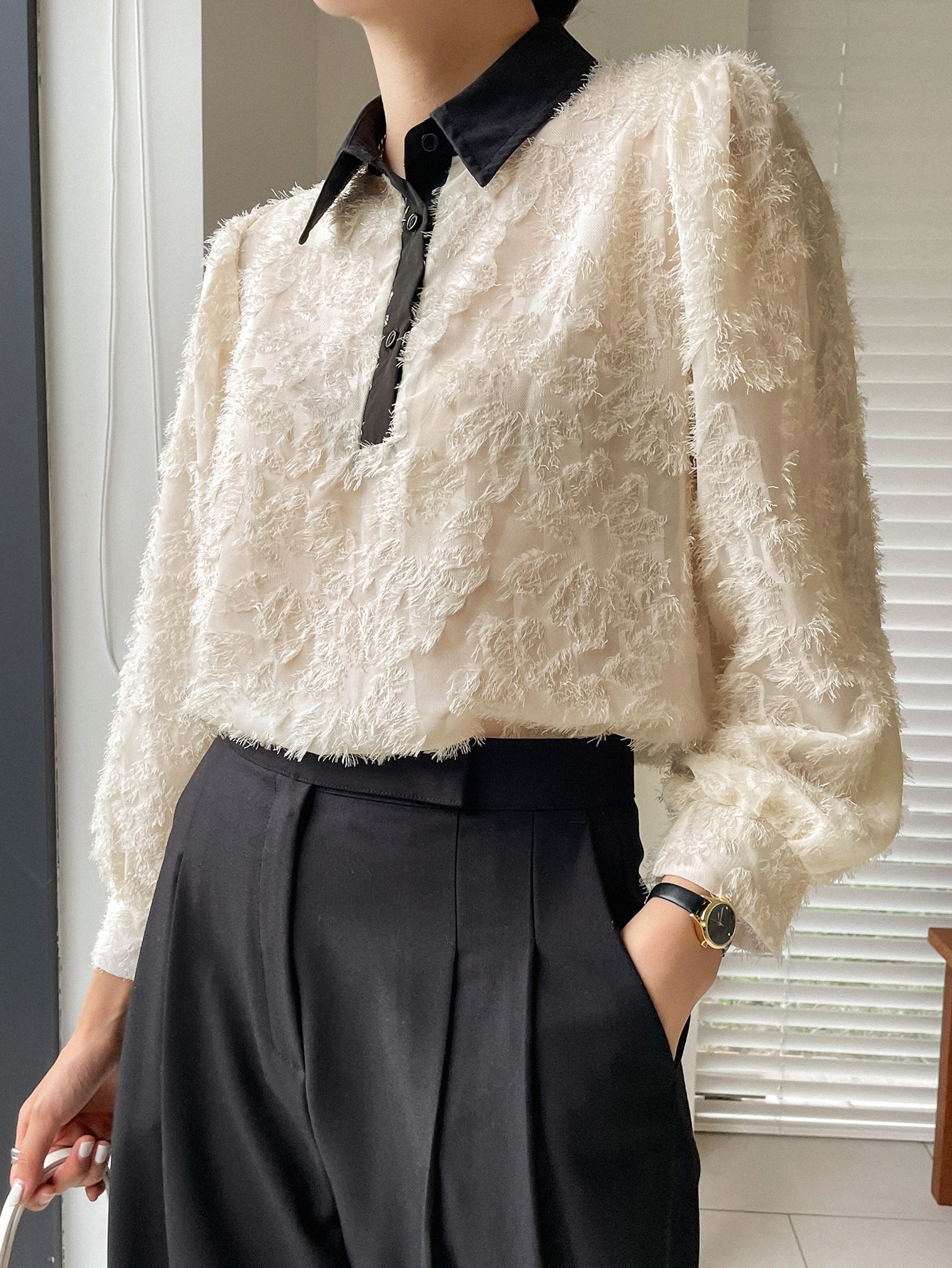 DAZY Contrast Collar Puff Sleeve Fuzzy Shirt | SHEIN USA