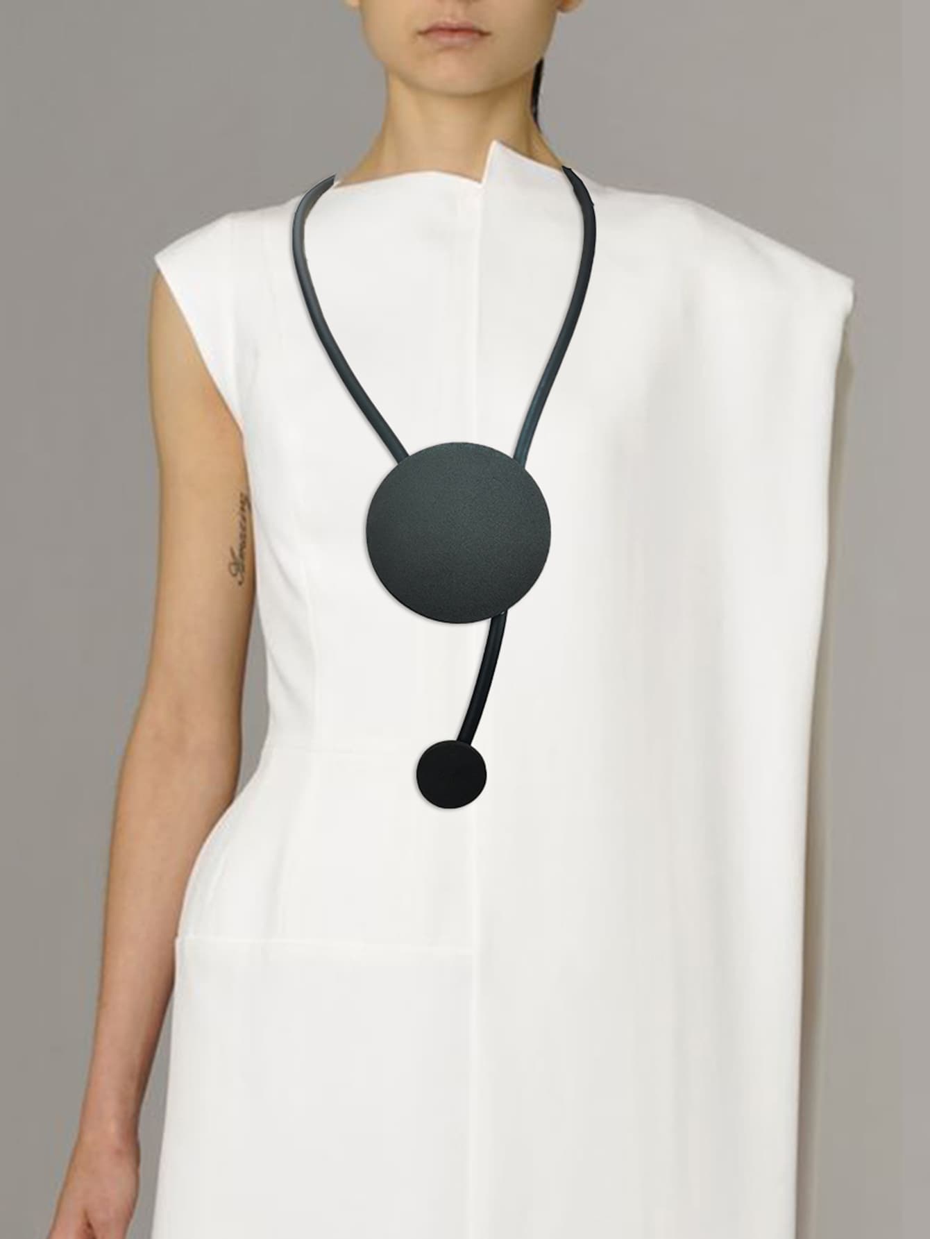 Round Decor Y Lariat Necklace