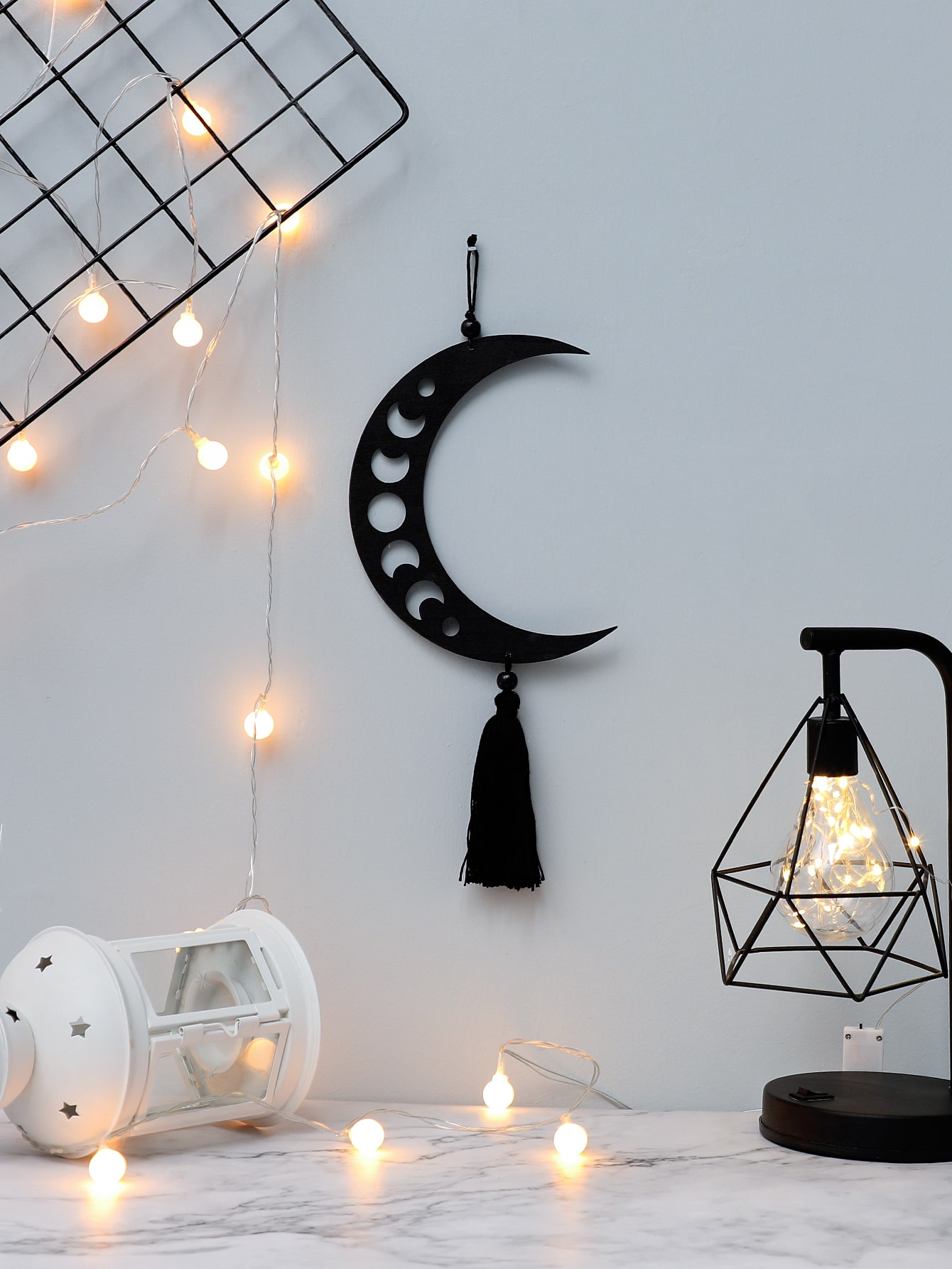 Wooden Moon & Tassel Tassel Wall Hanging