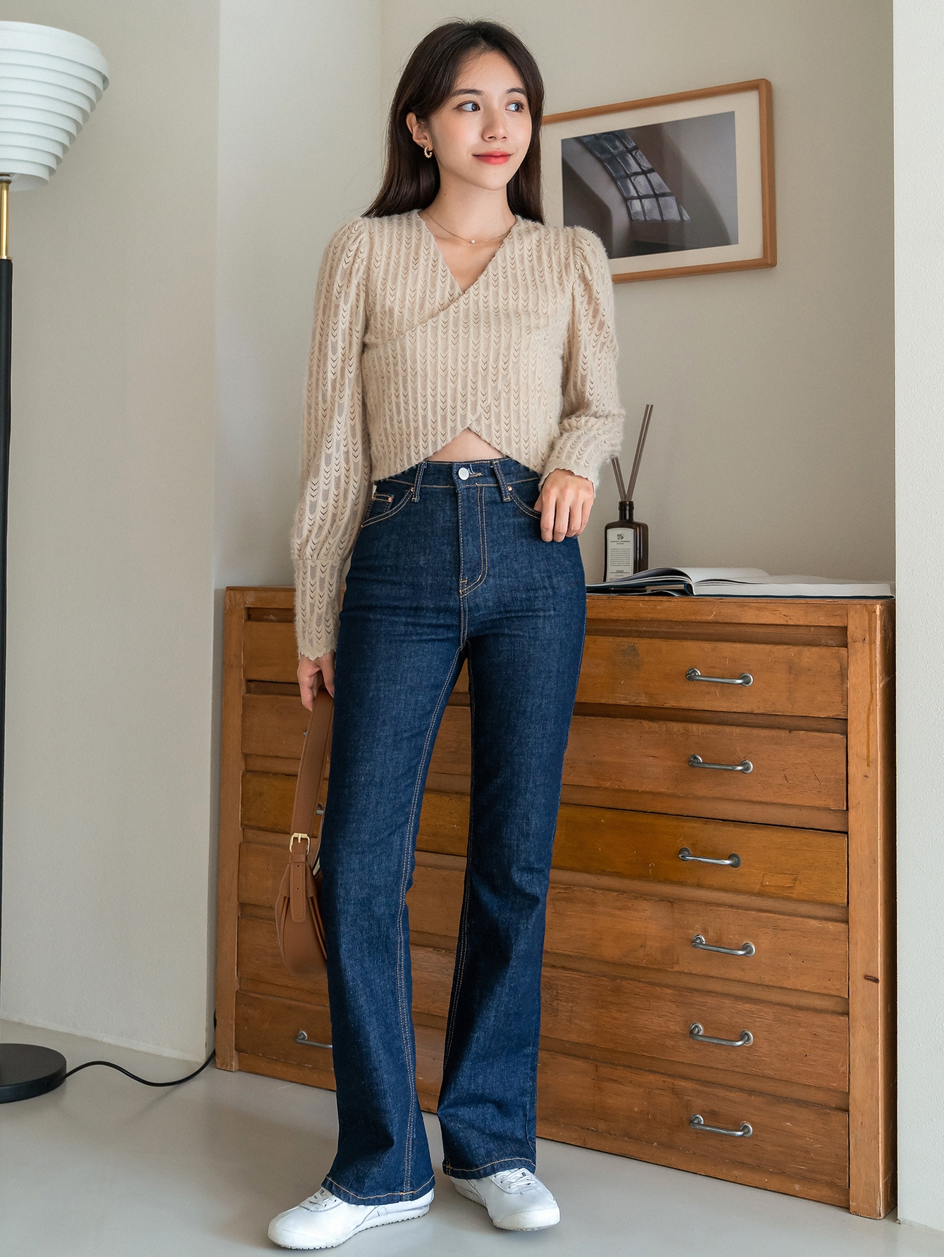 DAZY Crop T-Shirt mit Puffärmeln, Kreuzgurt, vorne | aktuelle Trends, günstig kaufen | SHEIN ...