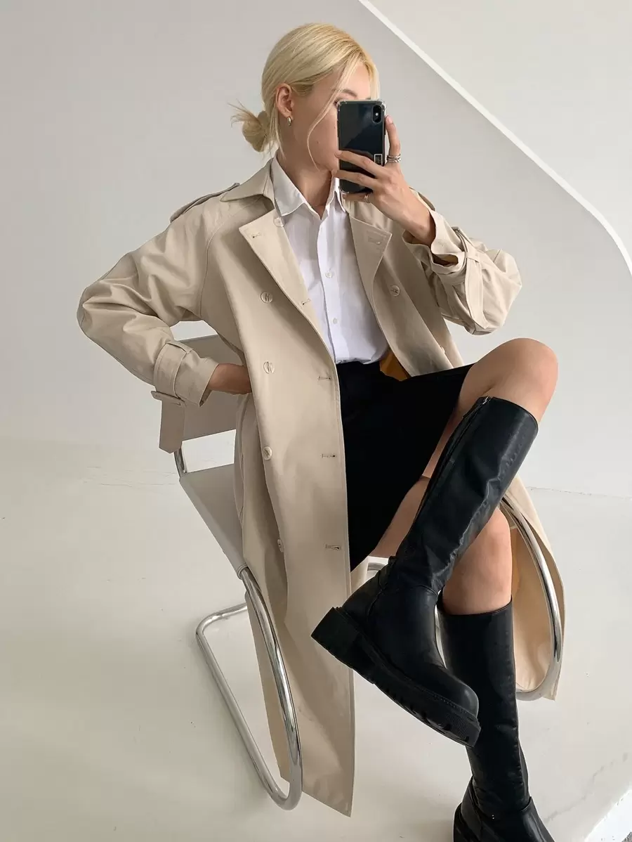 DAZY Raglan Sleeve Epaulettes Design Slit Back Double Breasted Trench ...