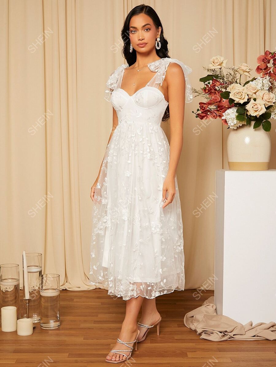 Glamrae Floral Embroidered Lace Up Shoulder Bow Bodice Elegant Wedding ...