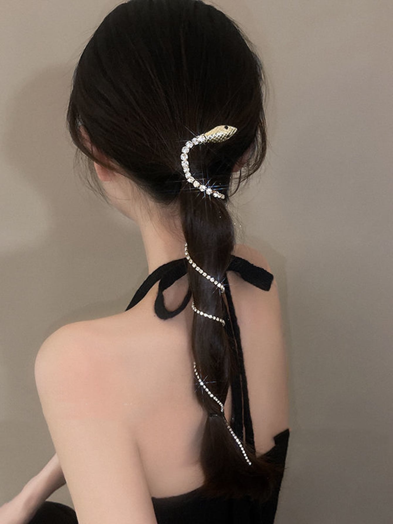 Rhinestone Snake Decor Hair Clip