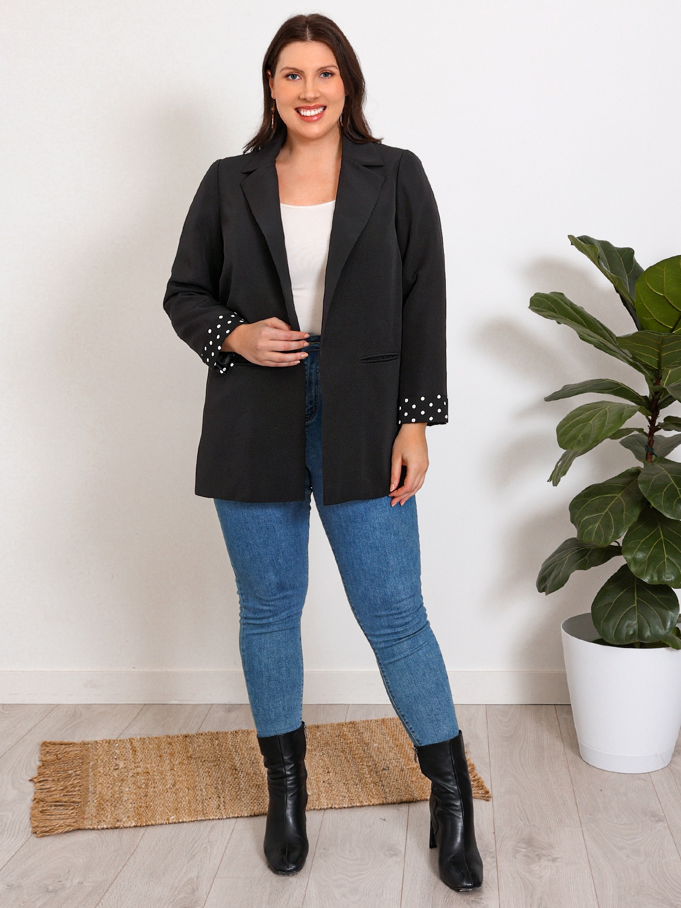 EMERY ROSE Plus Polka Dot Dual Pocket Blazer | SHEIN USA