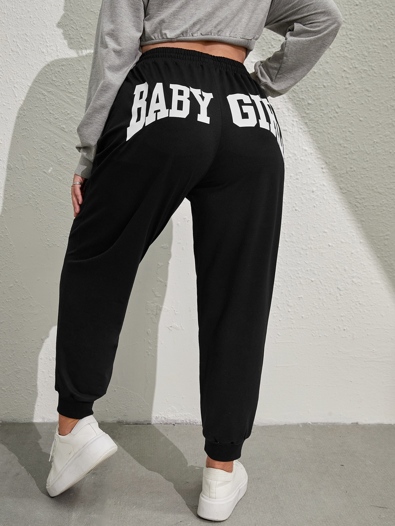 SHEIN EZwear Pantalones deportivos con estampado de letra