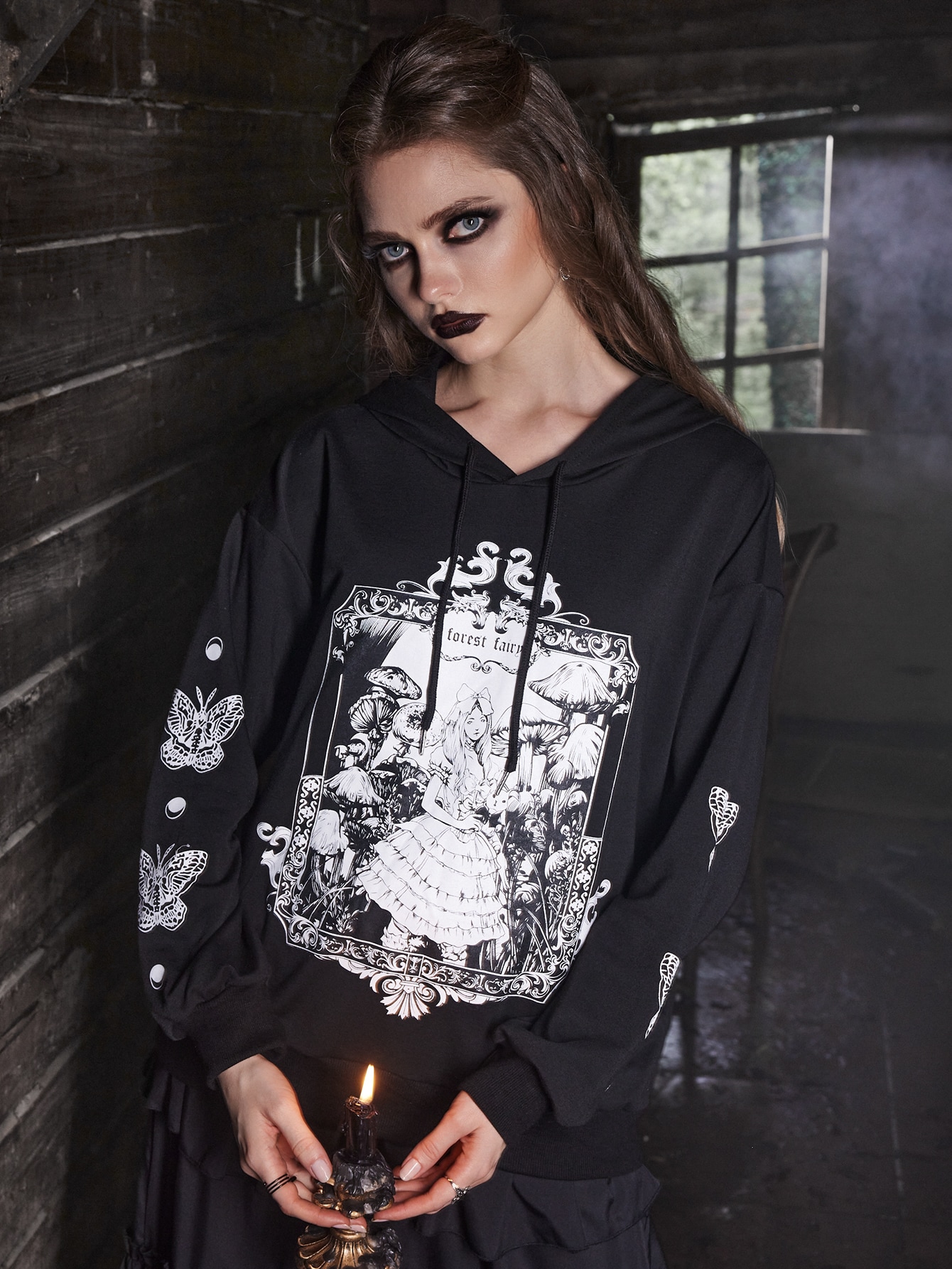 ROMWE Goth Letter & Graphic Print Drawstring Hoodie