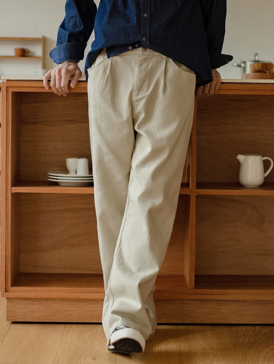 DAZY Men Zipper Fly Straight Leg Trousers | SHEIN UK