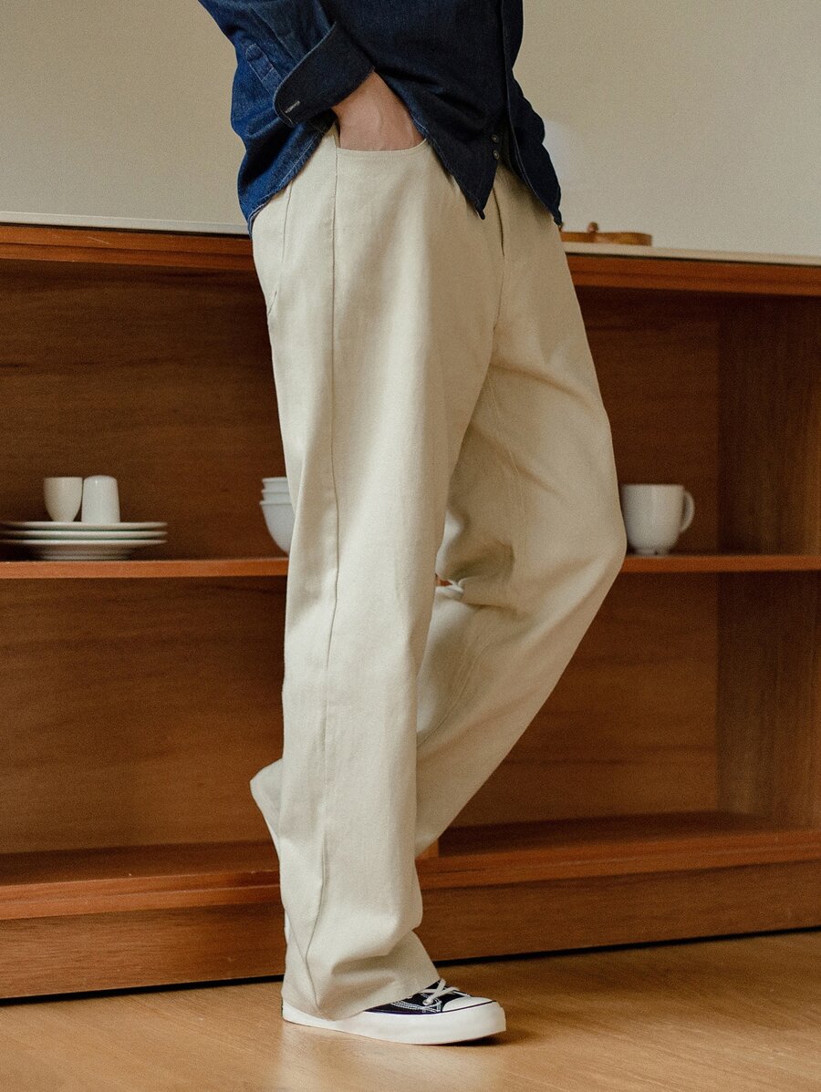 DAZY Men Zipper Fly Straight Leg Trousers | SHEIN UK