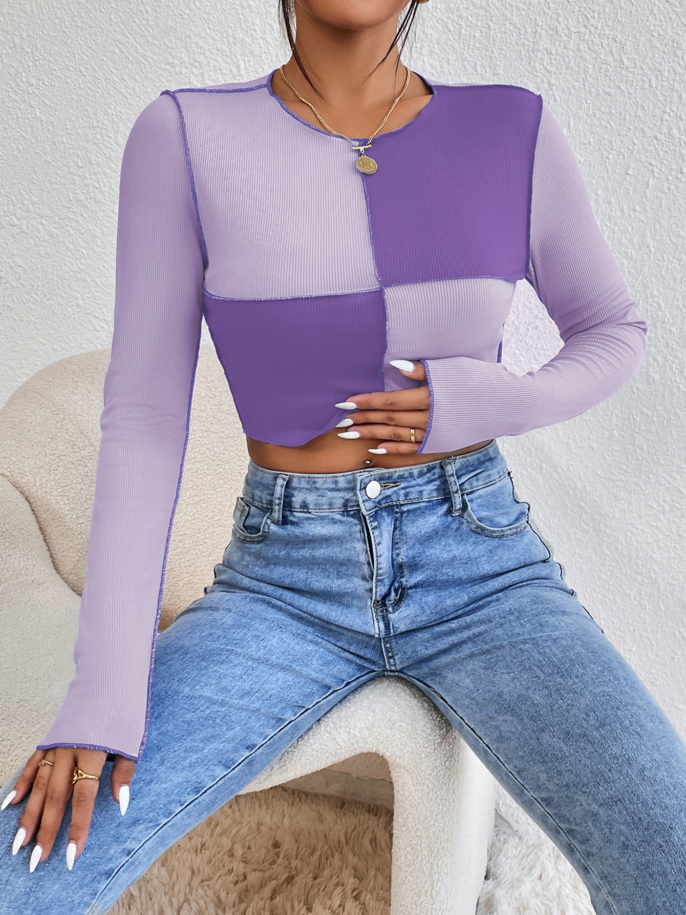 SHEIN Essnce Contrast Stitch Colorblock Crop Tee | SHEIN USA