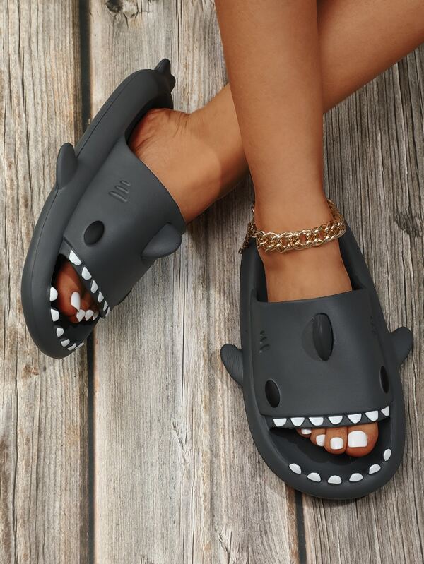 Cartoon Shark Design Slides, Deep Grey Preppy Cartoon Style Flip-flops ...