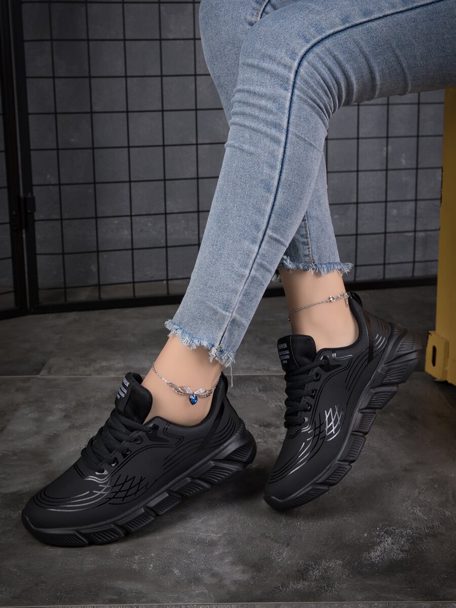 Women's Black Road Running Shoes With Patchwork Detailing, Lace-up ...
