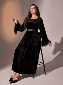 Modelyn Plus Fuzzy Cuff Trumpet Sleeve Velvet Tunic Dress | SHEIN USA