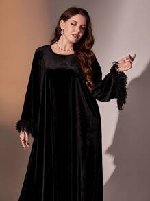 Modelyn Plus Fuzzy Cuff Trumpet Sleeve Velvet Tunic Dress | SHEIN USA