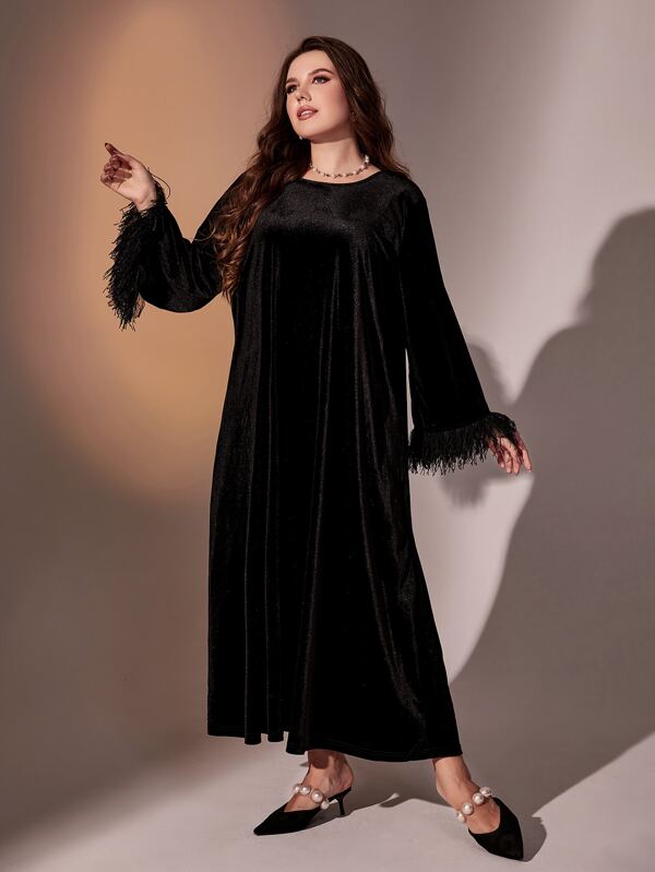 SHEIN Modely Plus Fuzzy Cuff Trumpet Sleeve Velvet Tunic Dress | SHEIN USA