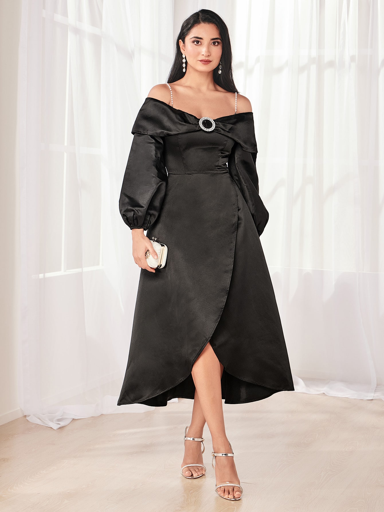 SHEIN Modely Cold Shoulder Rhinestone Buckle Detail Lantern Sleeve ...