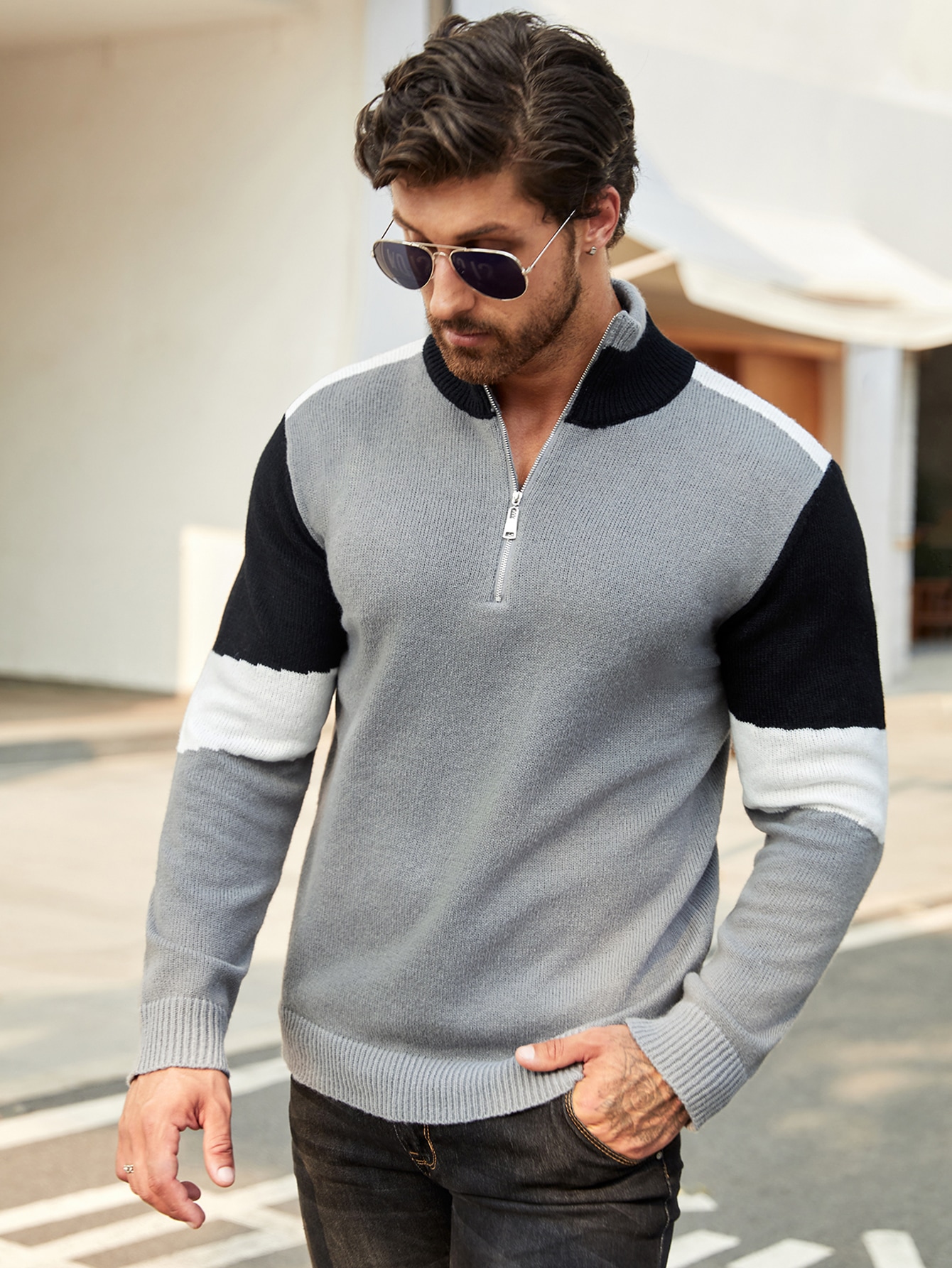 Men Color Block Quarter Zip Sweater