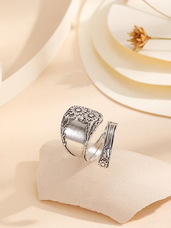 Sunflower Decor Cuff Ring | SHEIN USA