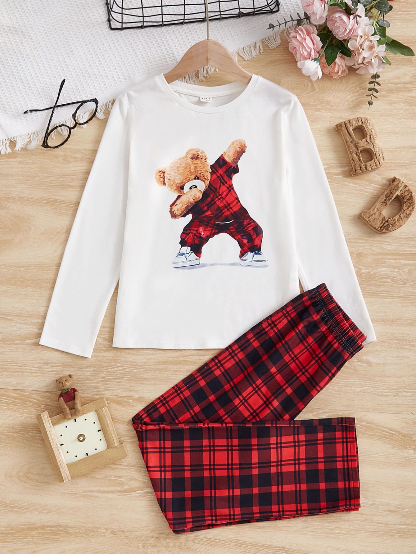 SHEIN Tween Girl Bear Print Tee & Plaid Pants Lounge Set | SHEIN USA