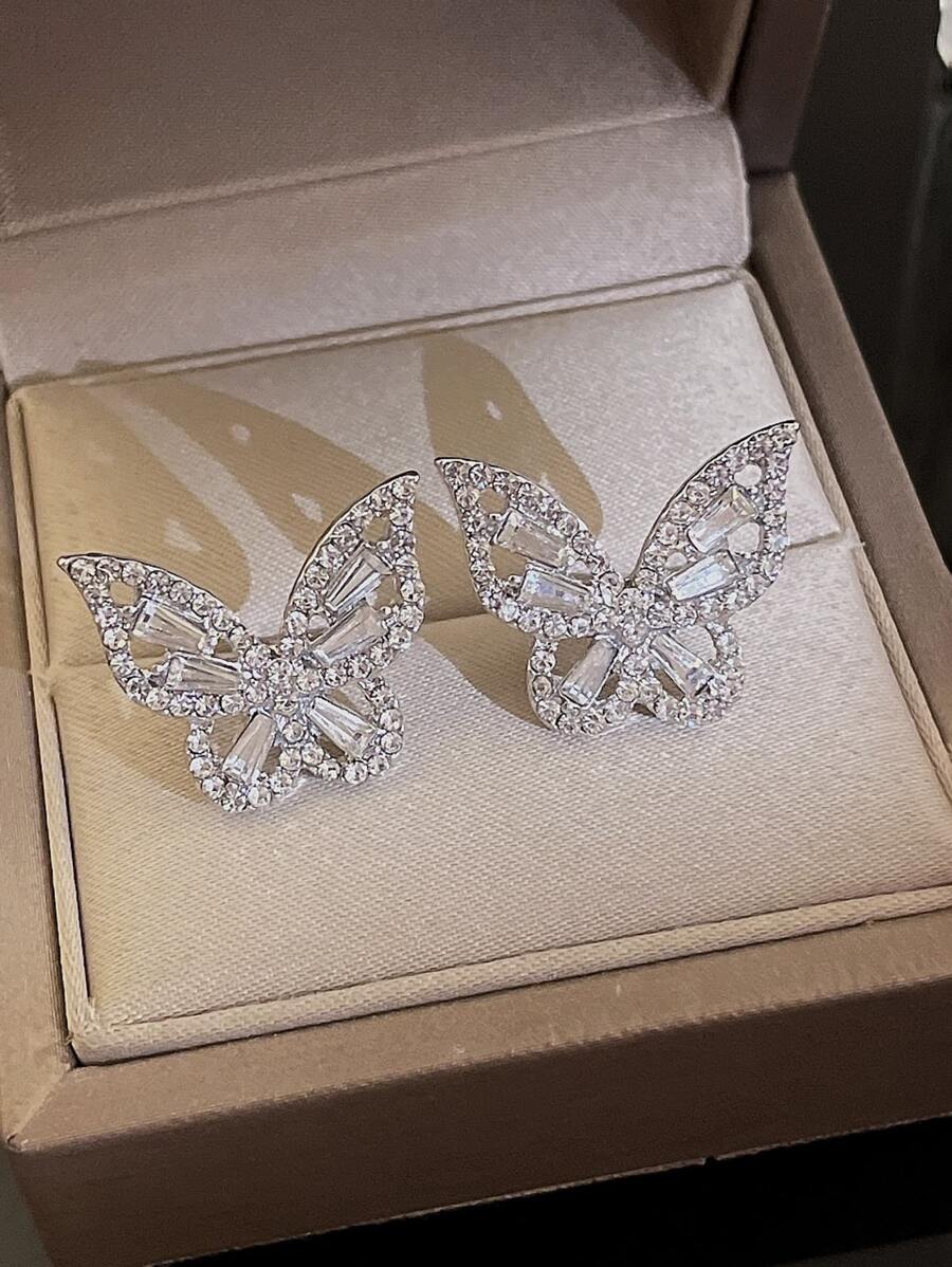 Andkiss Cubic Zirconia Butterfly Decor Stud Earrings | SHEIN USA