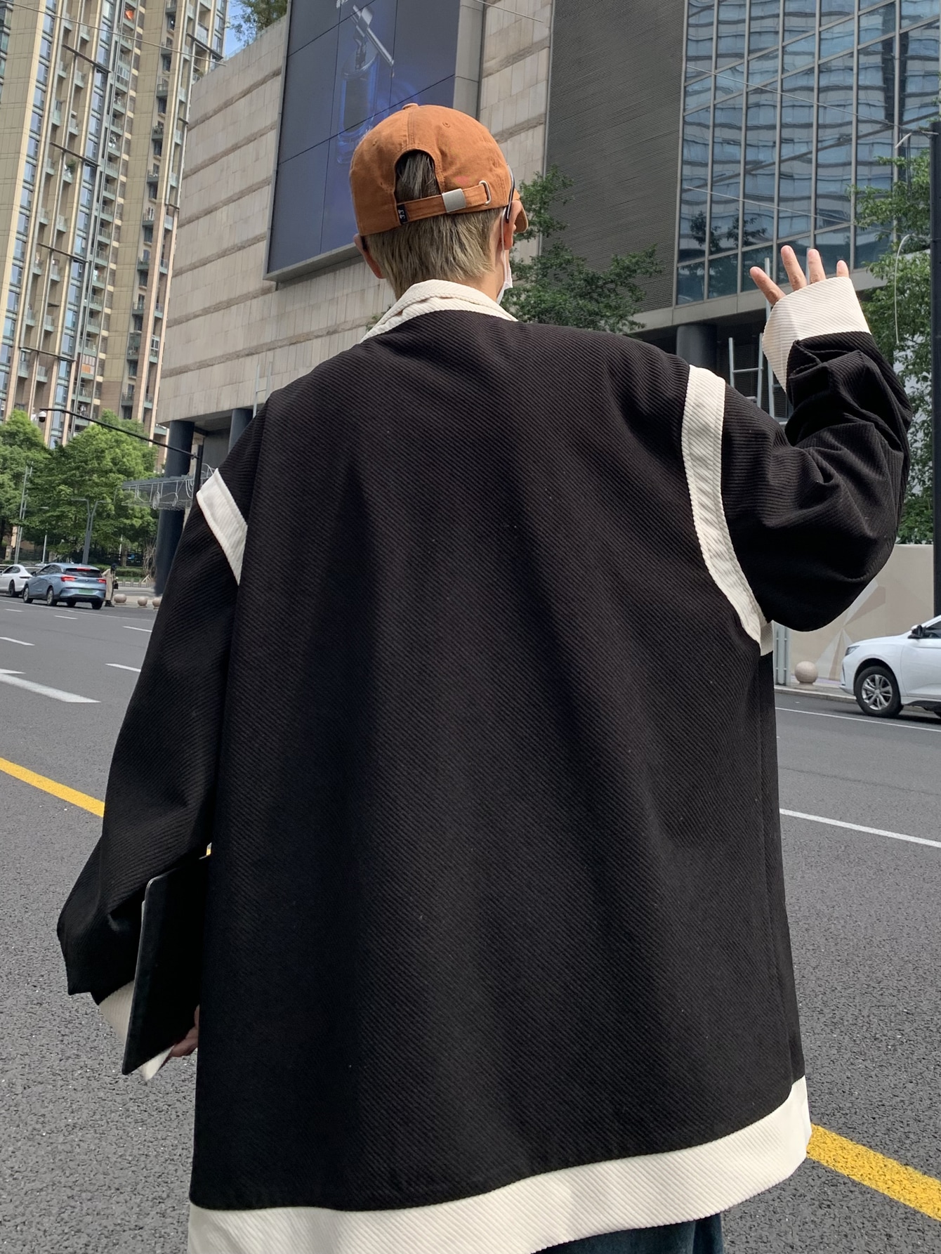 Manfinity Hypemode Men Contrast Trim Drop Shoulder Coat | SHEIN USA