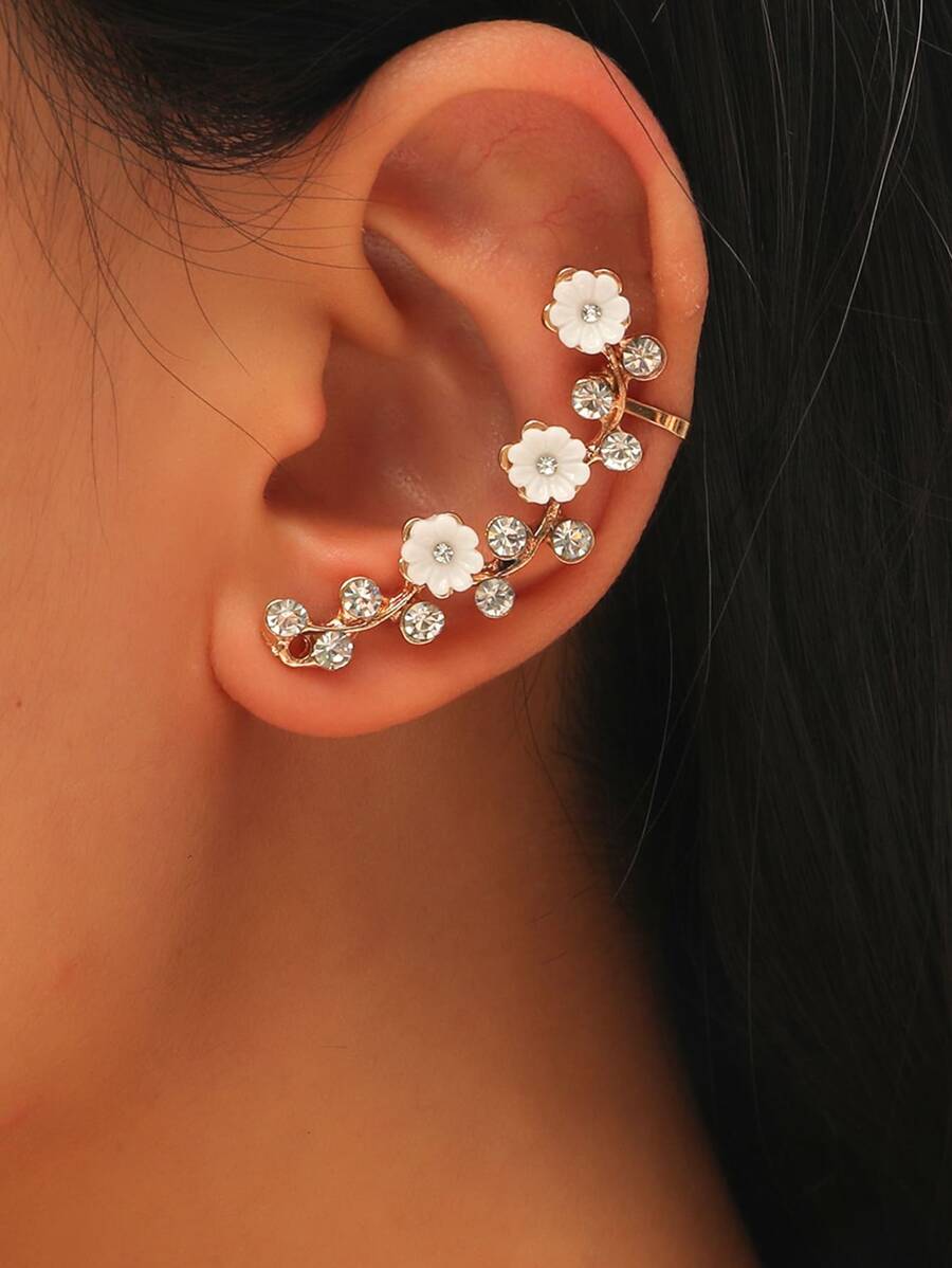 1pc Flower & Rhinestone Decor Ear Cuff | SHEIN USA