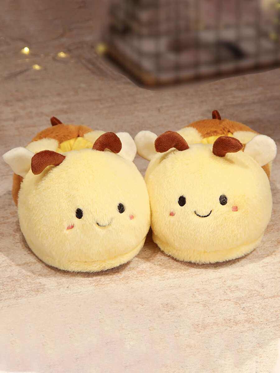 A pair of cute bee slippers plush slippers indoor household animal ...