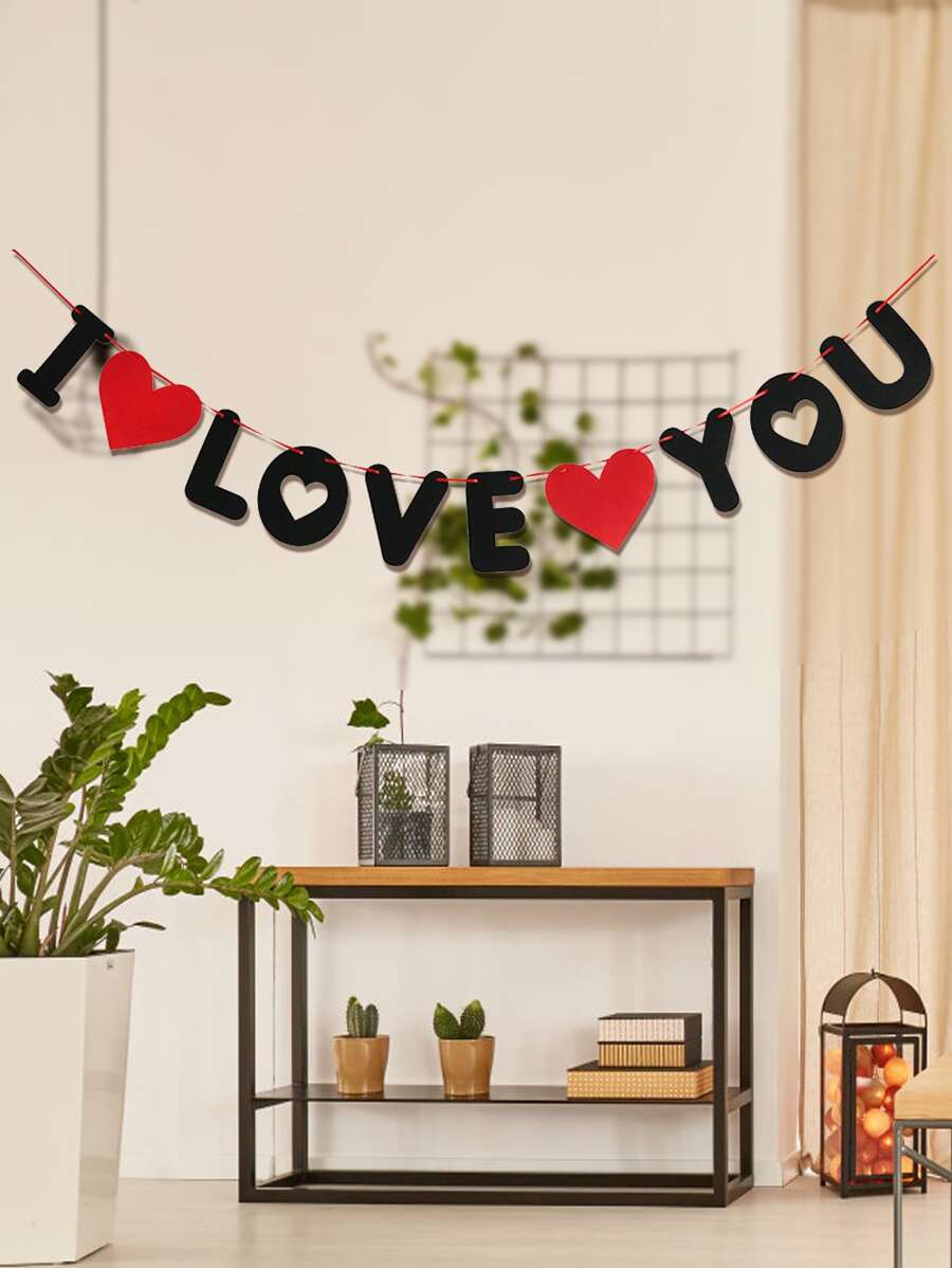 Mtrong Te 1pc Heart & Letter Decor Pull Flag | SHEIN USA
